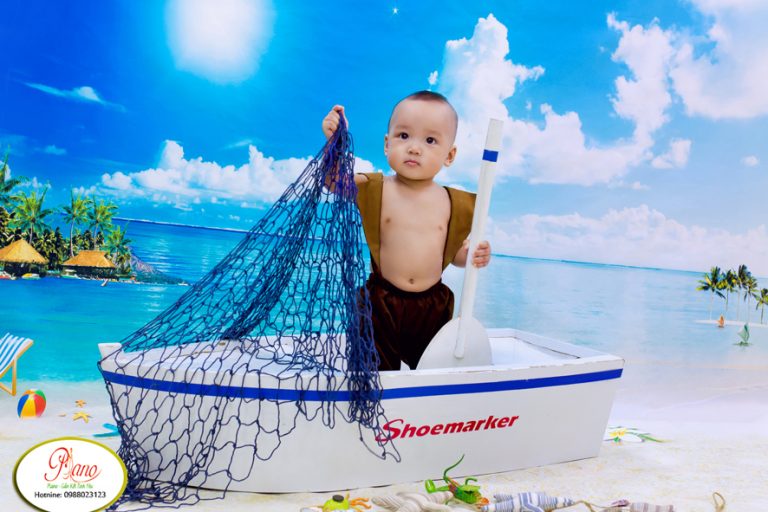 Phim trường chụp ảnh cho bé bối cảnh độc đáo nhất tại Hà Nội